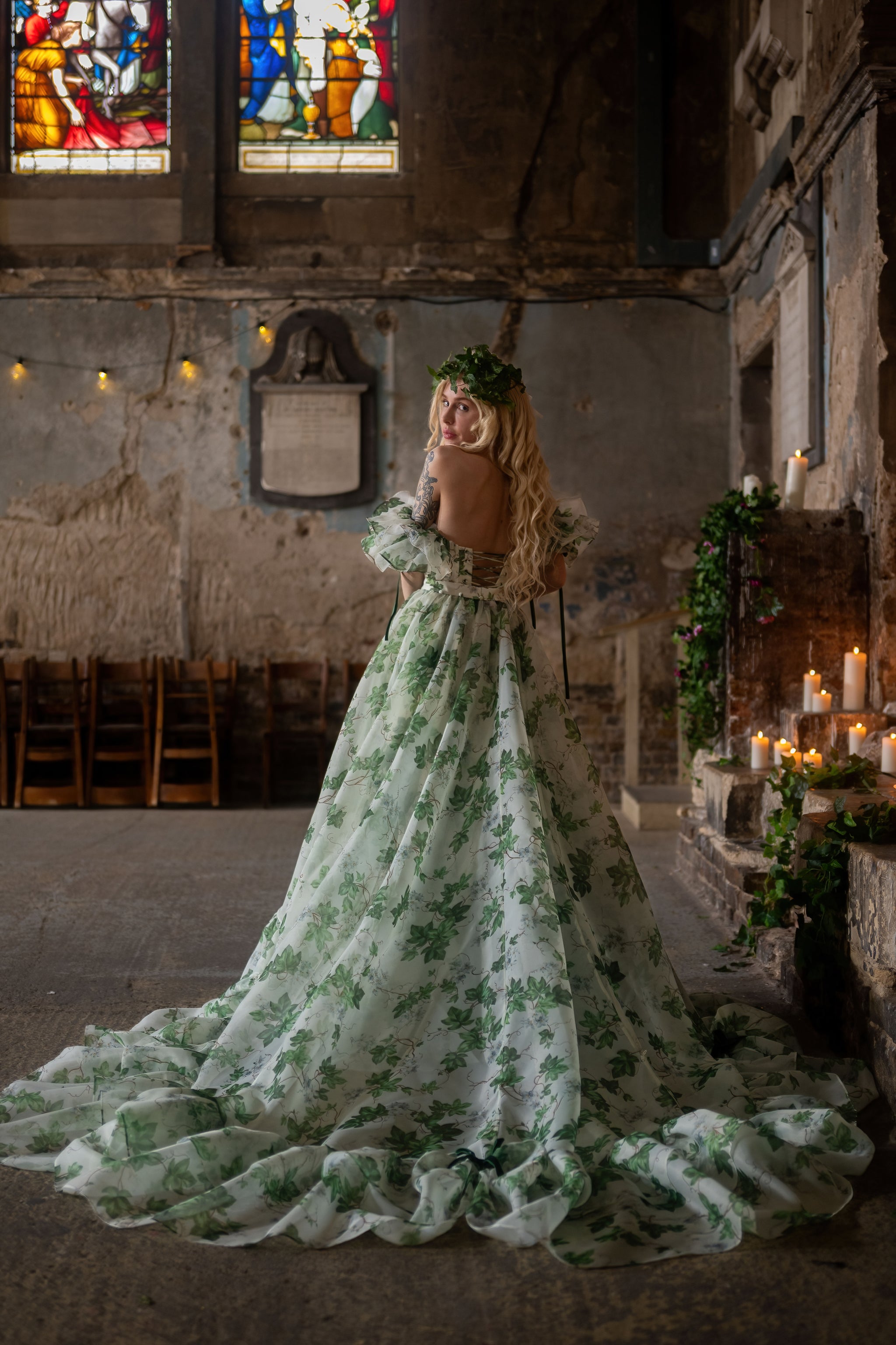 Poison Ivy Avalon Train | Train | Bridal