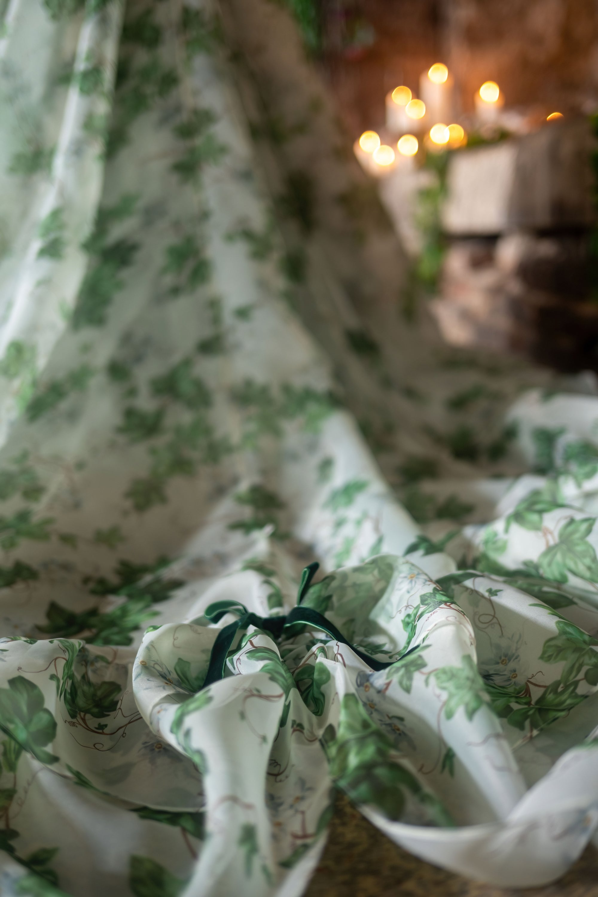 Poison Ivy Avalon Train | Train | Bridal